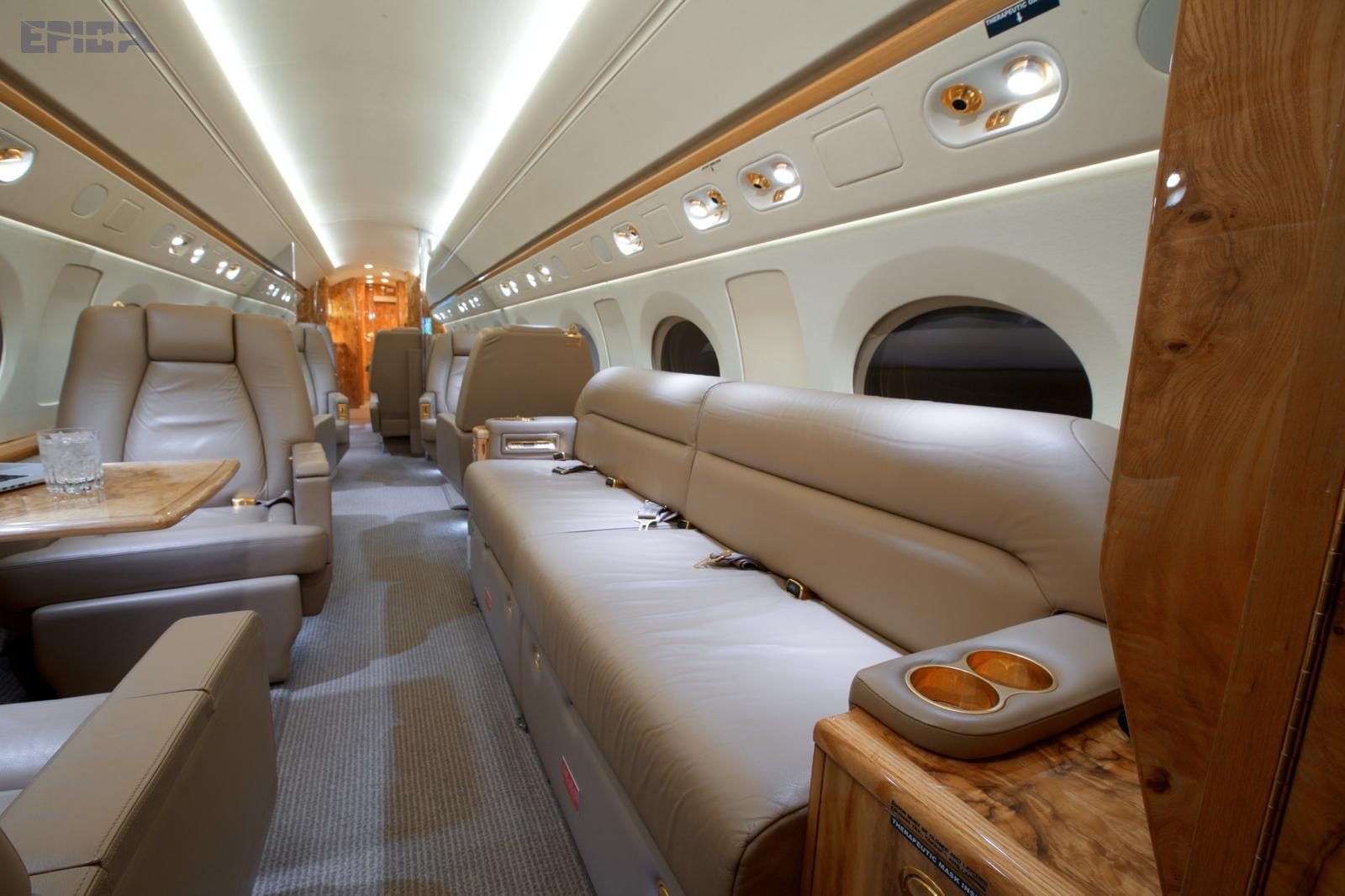 GULFSTREAM G550 - Aviation Epica